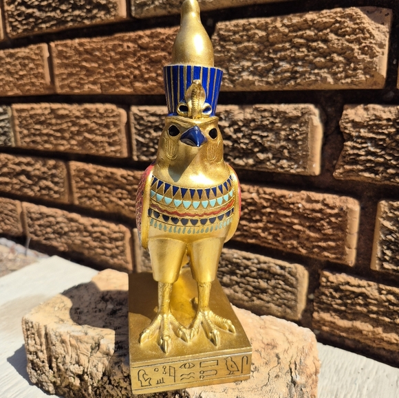 Summit | Art | Egyptian God Horus Falconbird With Pschent Crown On ...